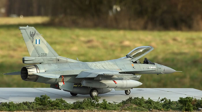 F-16CJ Block 50 by Oliver Peissl (Tamiya 1/48)