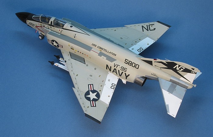 F-4J Phantom II "Showtime 100" by David W. Aungst (Hasegawa 1/48)
