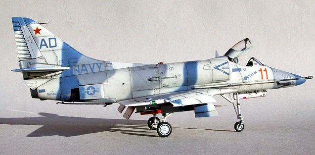 Douglas A-4E Skyhawk by Mattias Arletun (Hasegawa 1/48)