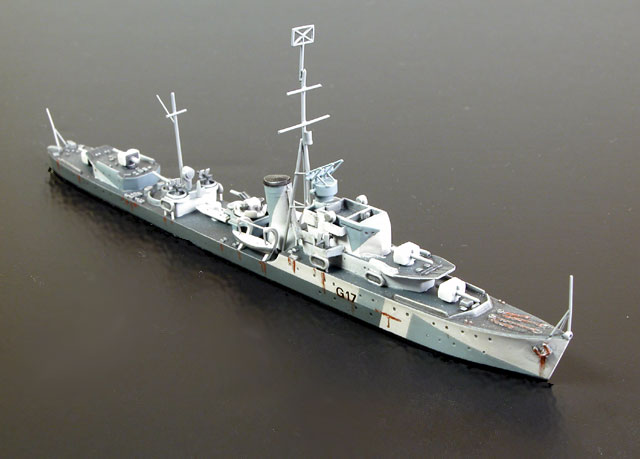 HMS Onslow by Glen Porter (Tamiya 1/700)