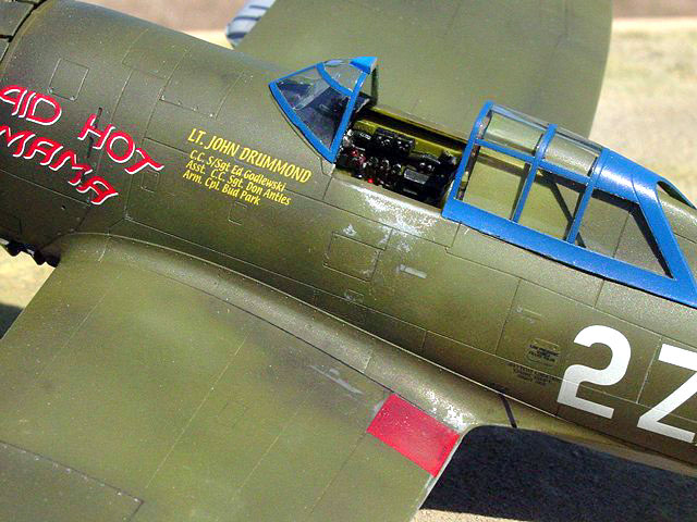 Republic P-47D Thunderbolt by Ian Robertson (Hasegawa 1/48)