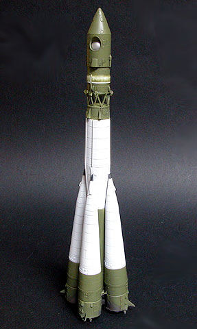 Vostok & R-7 Booster by Brett Green (Cutting Edge 1/144)